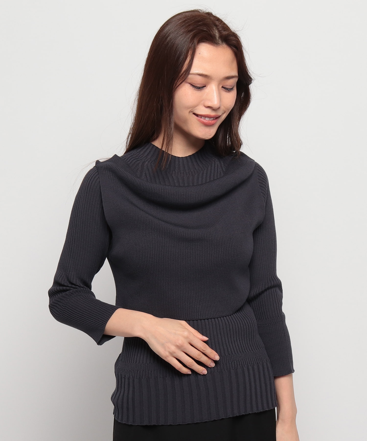 クロップド丈ベスト×リブニットトップス【BOURGE】 -｜Leilian（レリアン）｜Leilian Co.,LTD Official Online Store