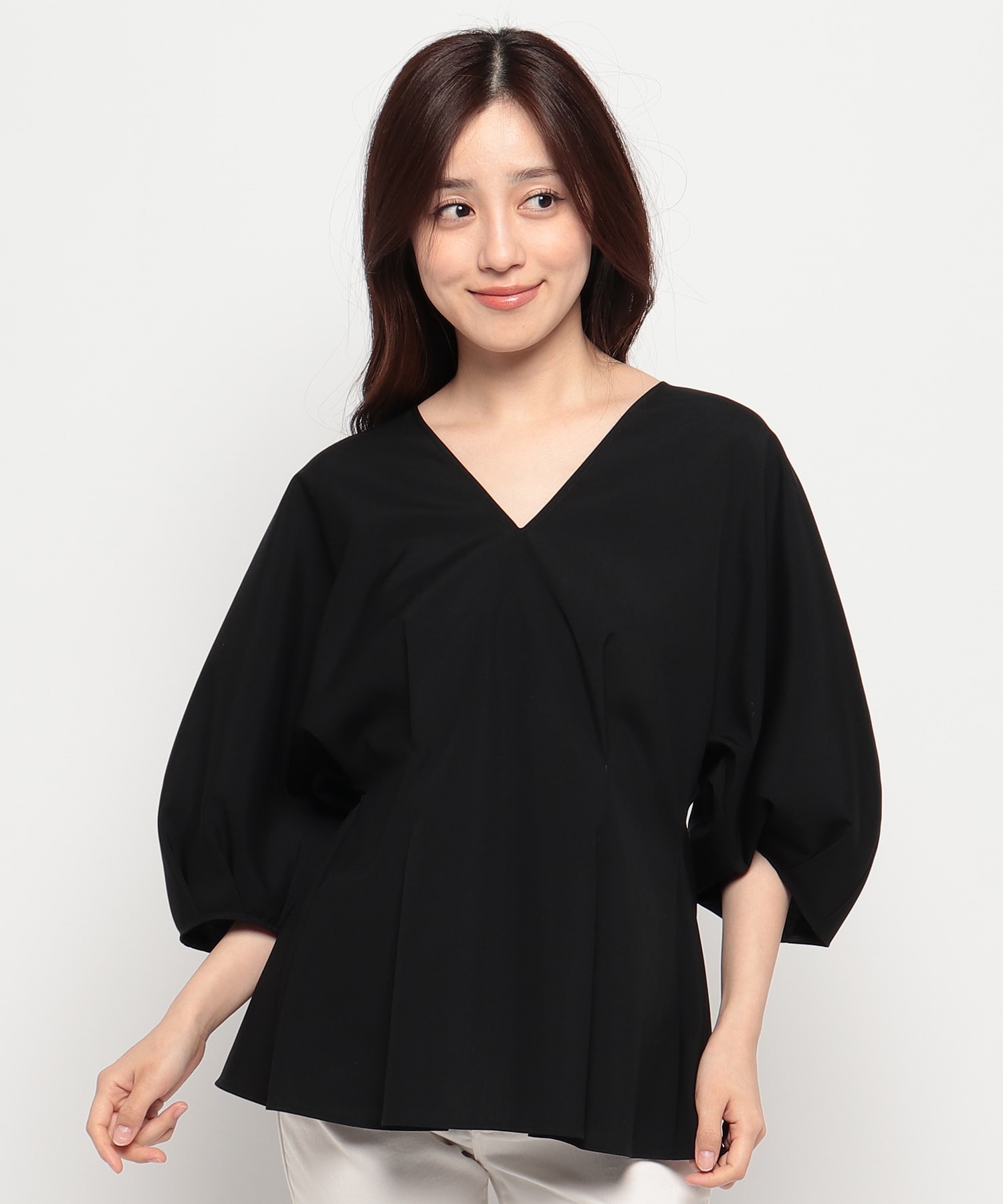Vネックペプラムブラウス【BOURGE】 -｜Leilian（レリアン）｜Leilian Co.,LTD Official Online Store