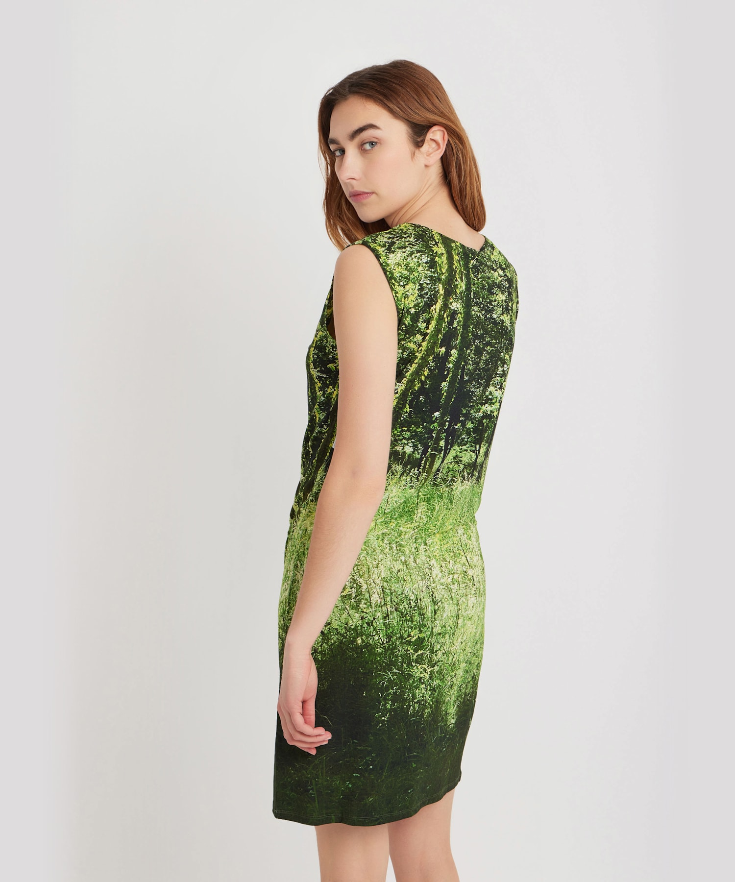 フォトプリント ノースリーブ ミニワンピース "Les gramin?es au parc de Marly" ｜agnès b. FEMME（ファム）｜アニエスベー公式オンラインブティック