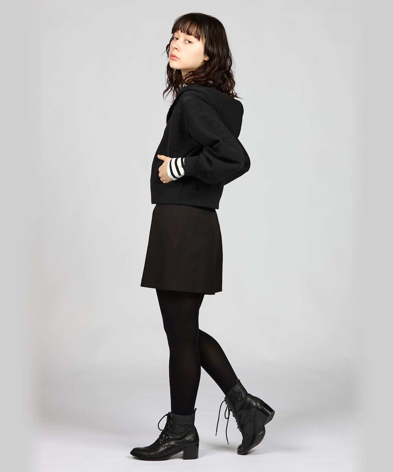 WS91 HOODIE メッシュミニフーディ ｜To b. by agnès b.（トゥービー バイ アニエスベー）｜アニエスベー公式オンラインブティック