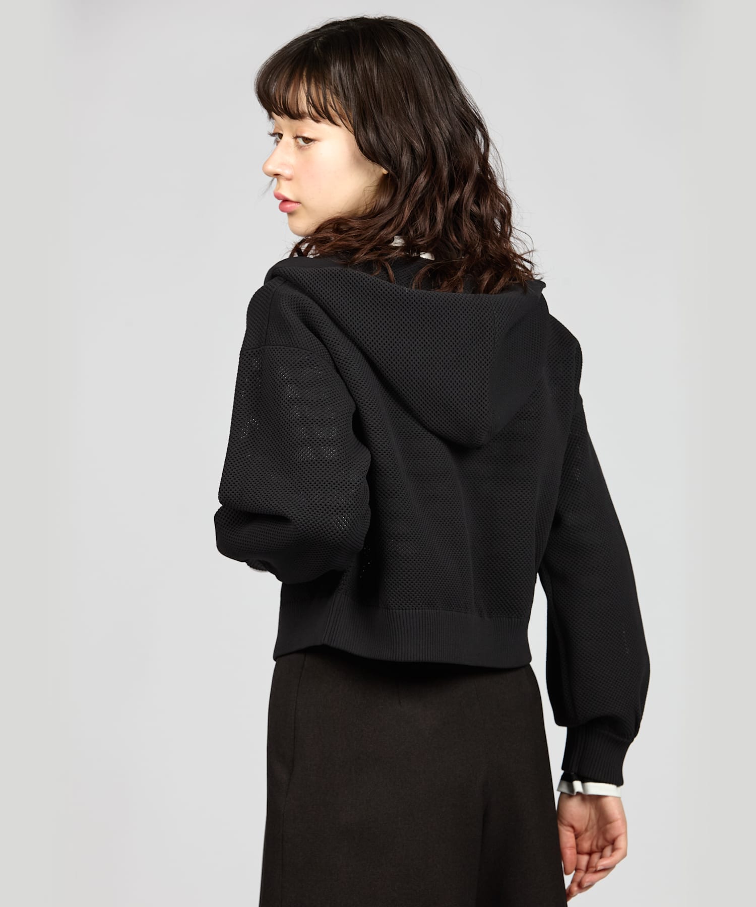 WS91 HOODIE メッシュミニフーディ ｜To b. by agnès b.（トゥービー バイ アニエスベー）｜アニエスベー公式オンラインブティック