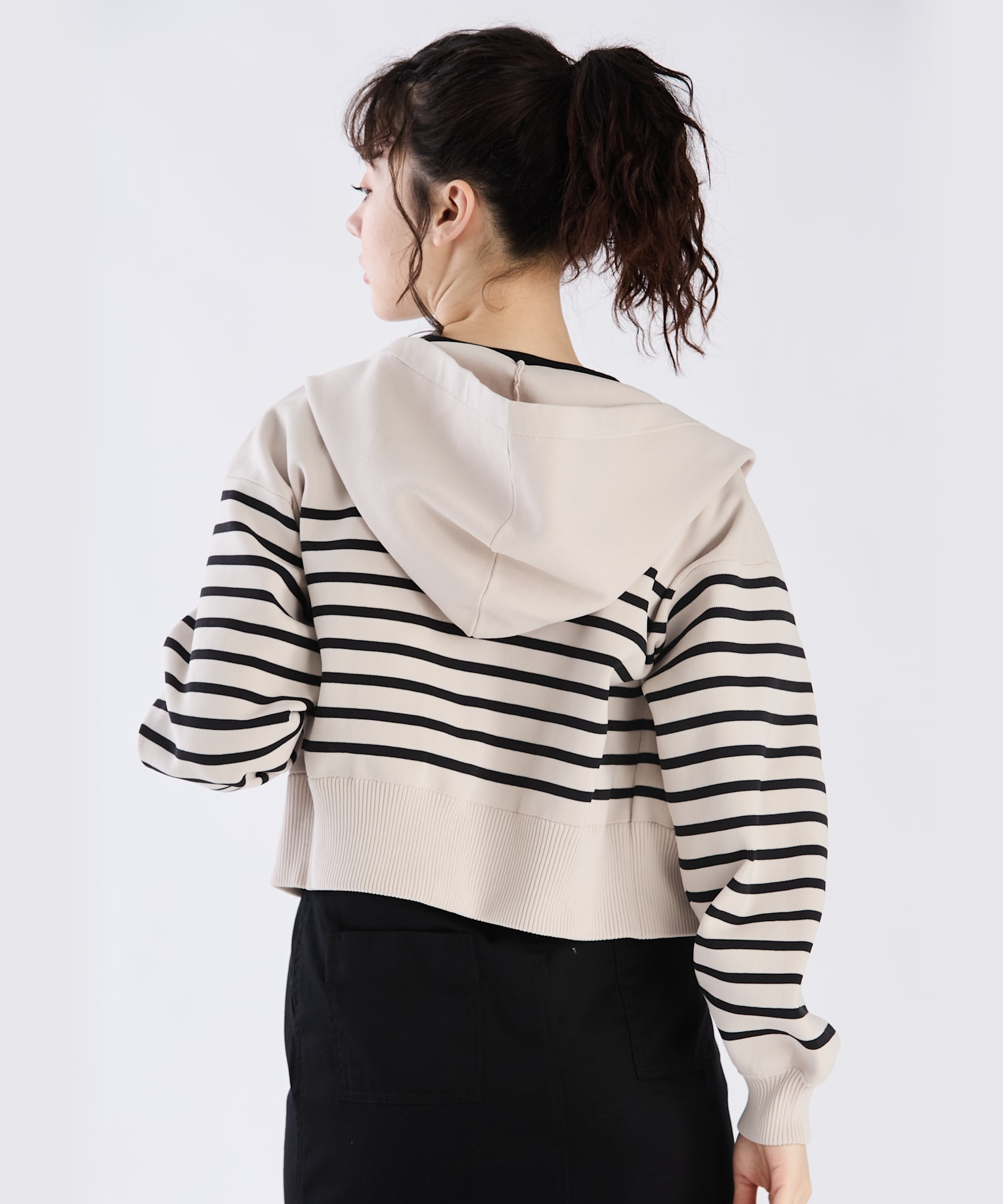 WS91 HOODIE ミニジップニットフーディー ｜To b. by agnès b.（トゥービー バイ アニエスベー）｜アニエスベー公式オンラインブティック